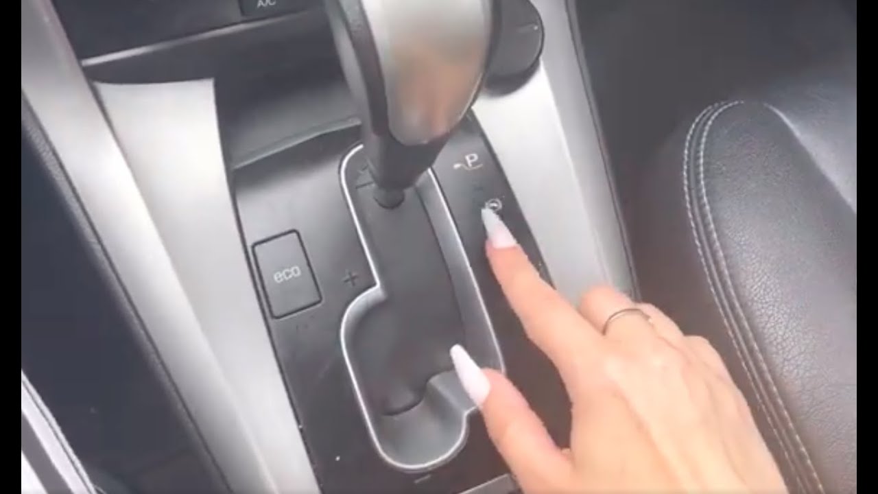 ASMR 6 minute fast car tapping 🚘 - YouTube
