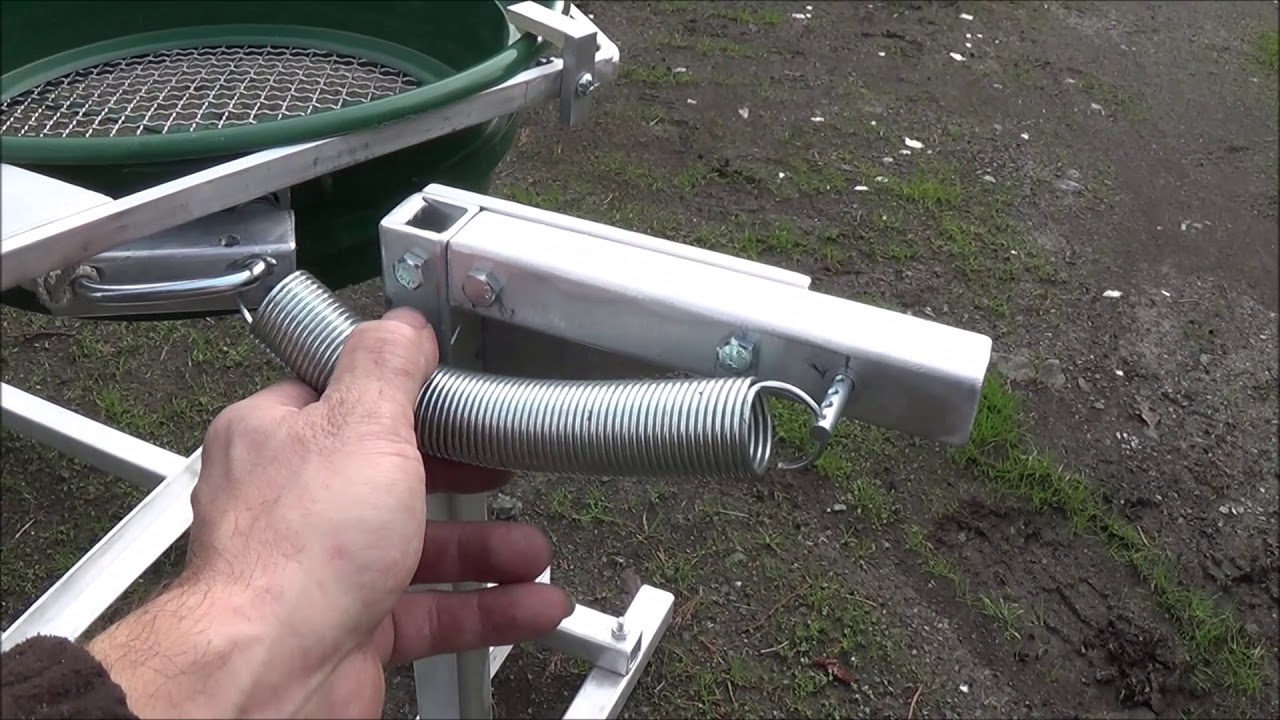 "Classifier King" foot pedal powered Gold Classifier Screen! - YouTube