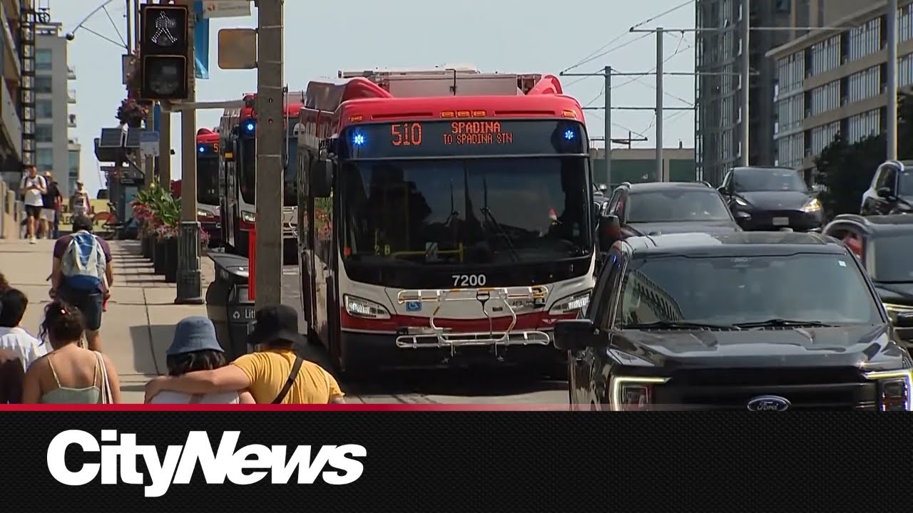 TTC diverts Spadina buses to ease congestion woes - YouTube