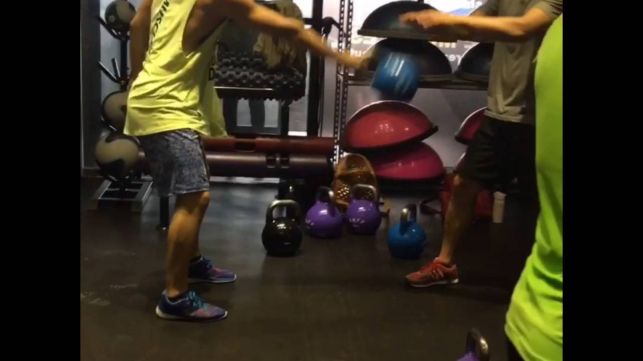 Kettlebell "power bomb" Swing for Dynamic Hip loading - YouTube