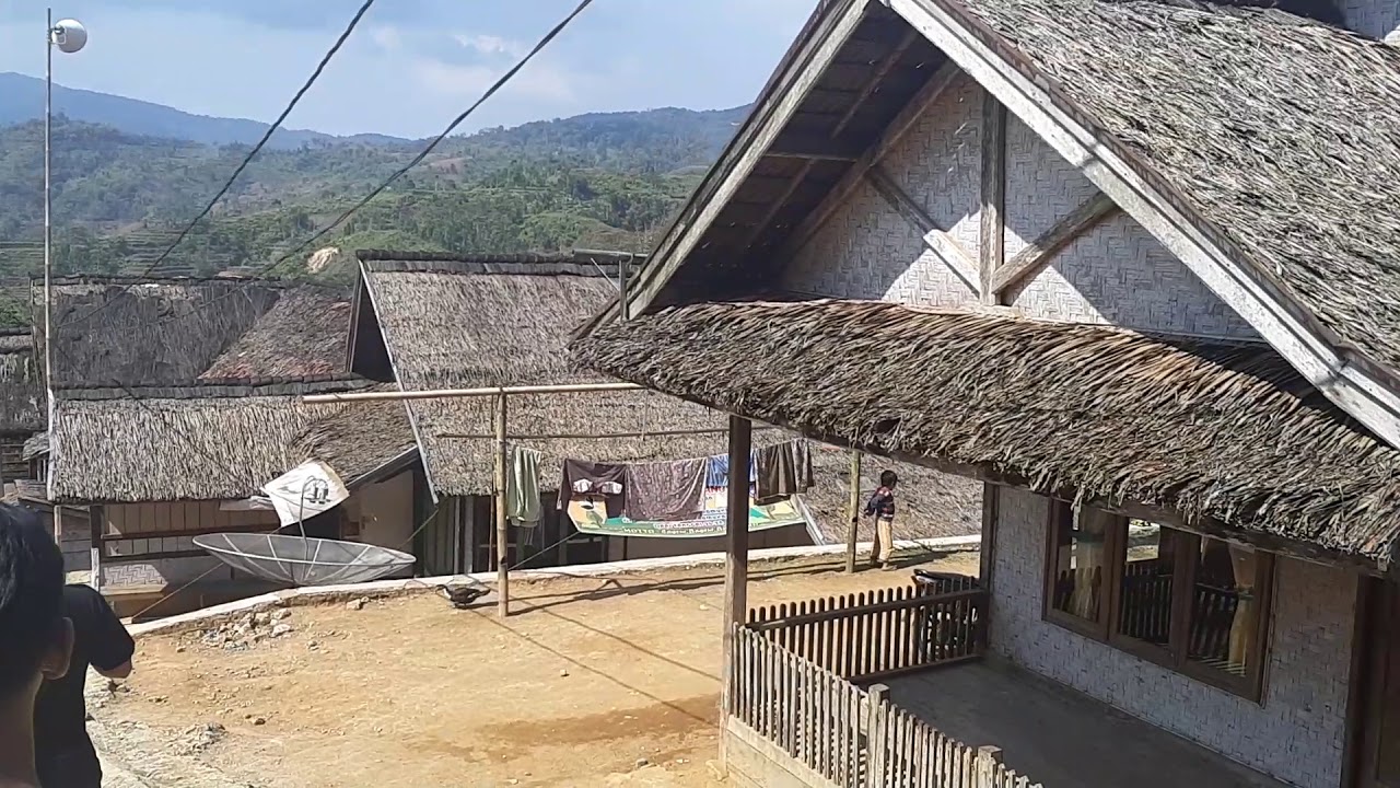 Desa Ciptagelar (Kampung Adat) - Sukabumi - YouTube