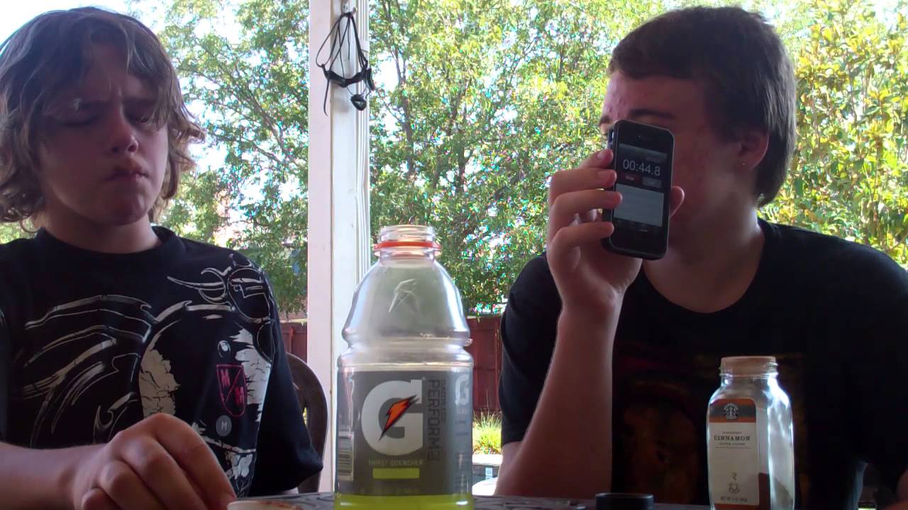 Jared Corkran and Jacob Orr cinnamon challenge - YouTube