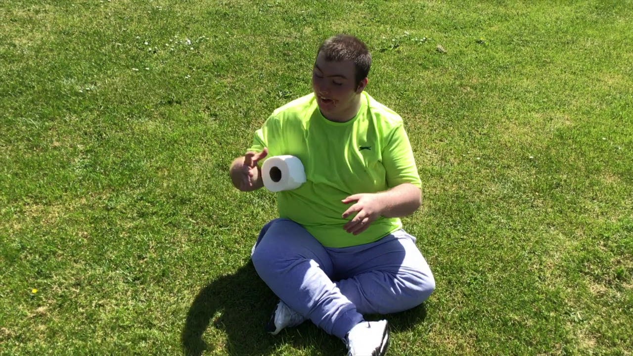 Loo Roll Challenge - YouTube