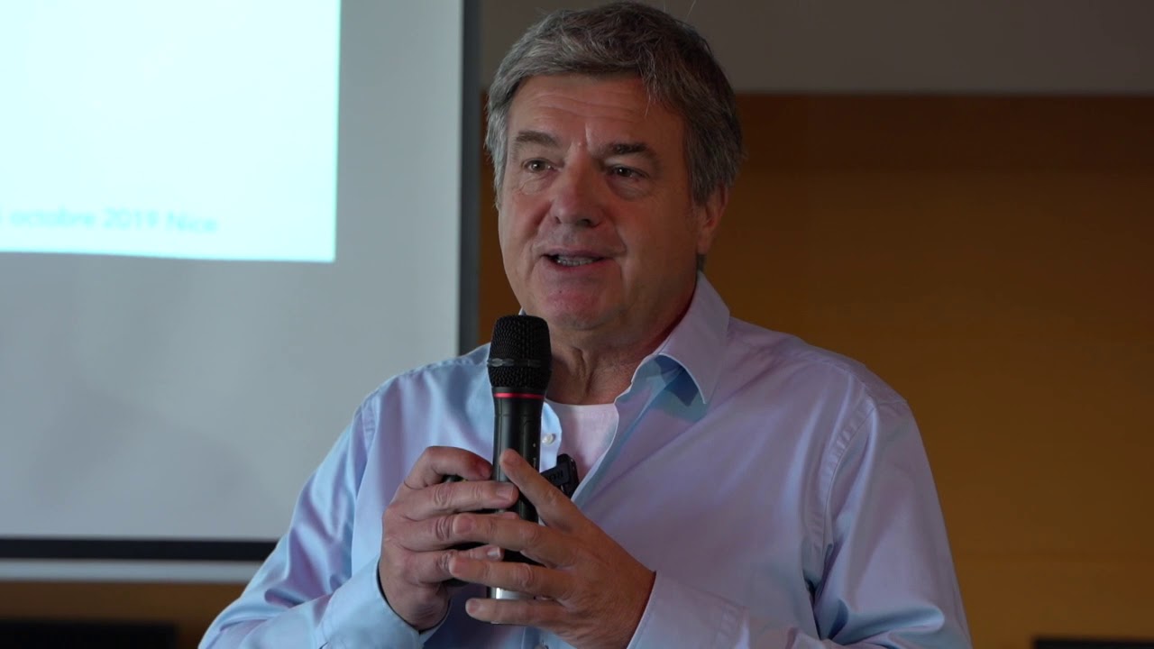 "Naître comme un volcan" par le docteur Christian Roche - YouTube