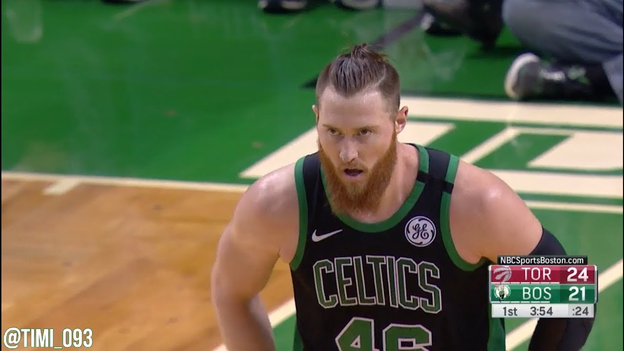 Aron Baynes Highlights vs Toronto Raptors (12 pts, 5 reb, 3 ast) - YouTube