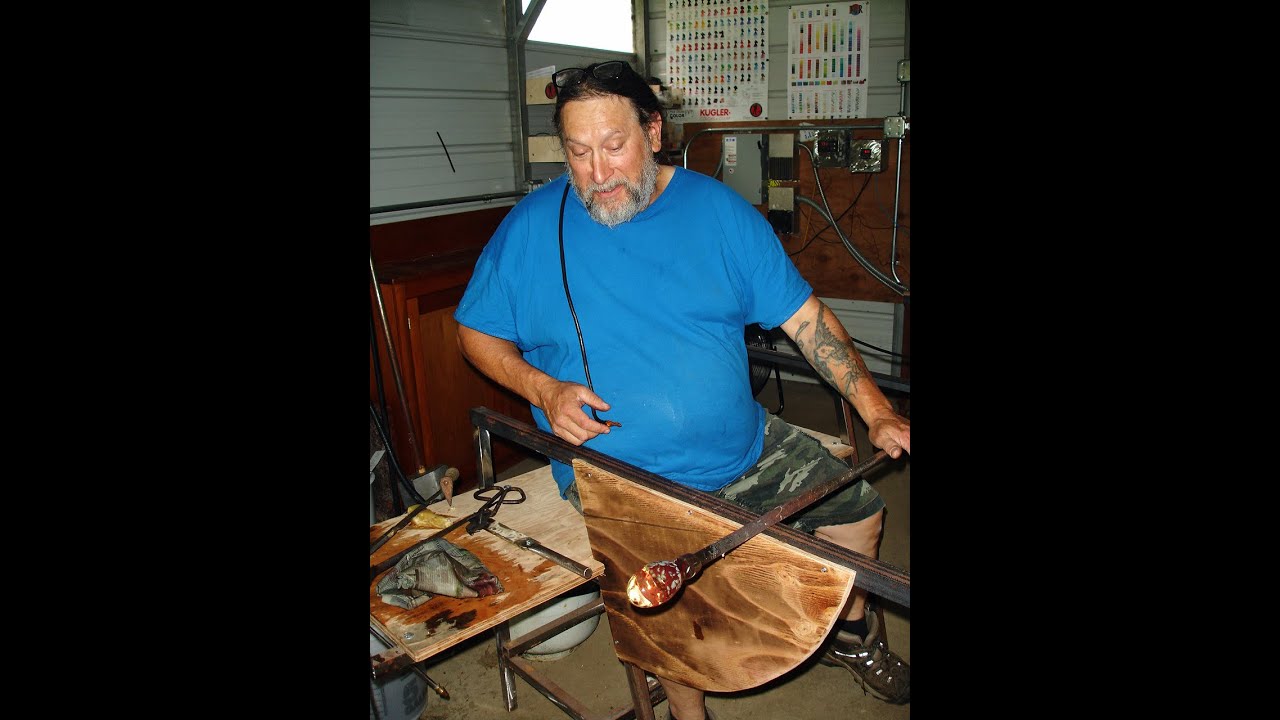 Elk Creek Glass - Production of their first piece (a royal drinking ...