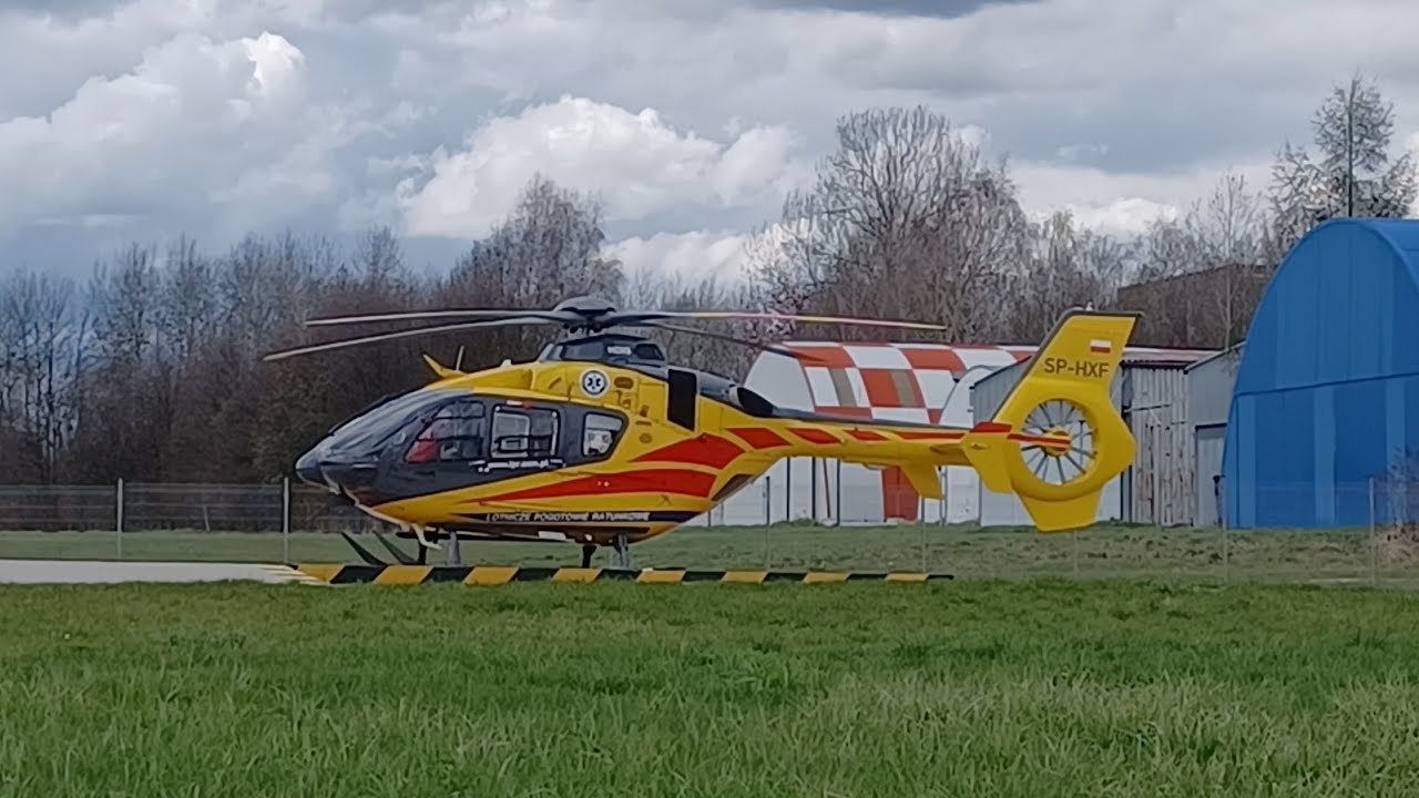 [Ratownik4 - Katowice] Lądowanie śmigłowca EC-135 LPR po powrocie z ...