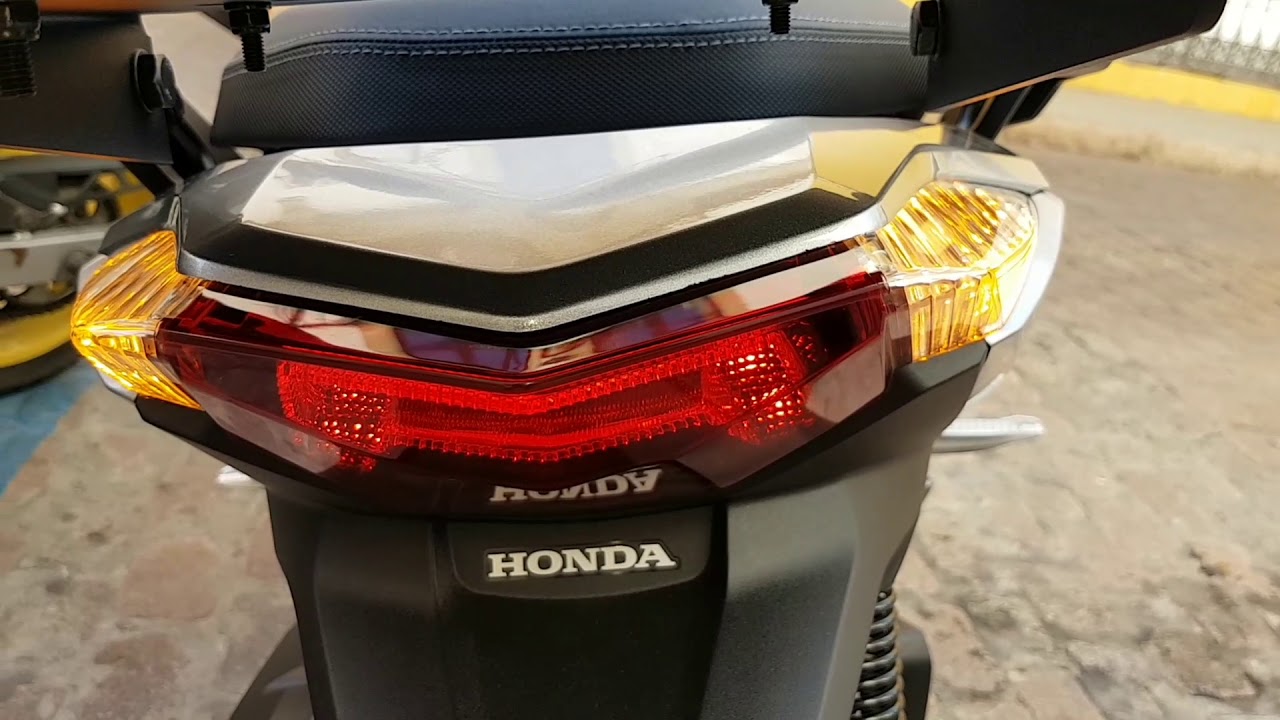 LED intermitente Honda Forza 2017 - YouTube