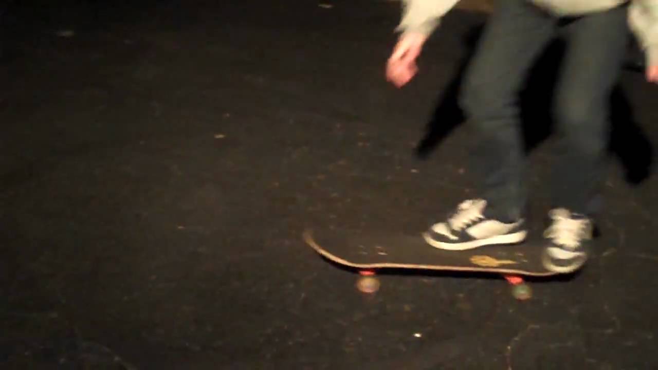 First tre flip! - YouTube