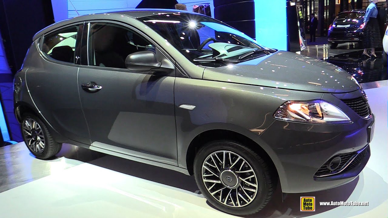 2016 Lancia Ypsilon - Exterior and Interior Walkaround - 2015 Frankfurt ...