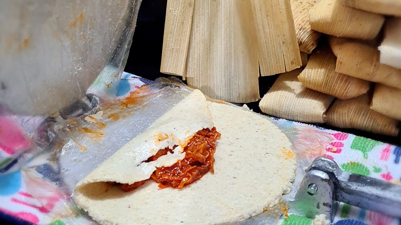 Forma fácil de envolver Tamales/Cómo no lo supe antes! 😉 YessyTip - YouTube