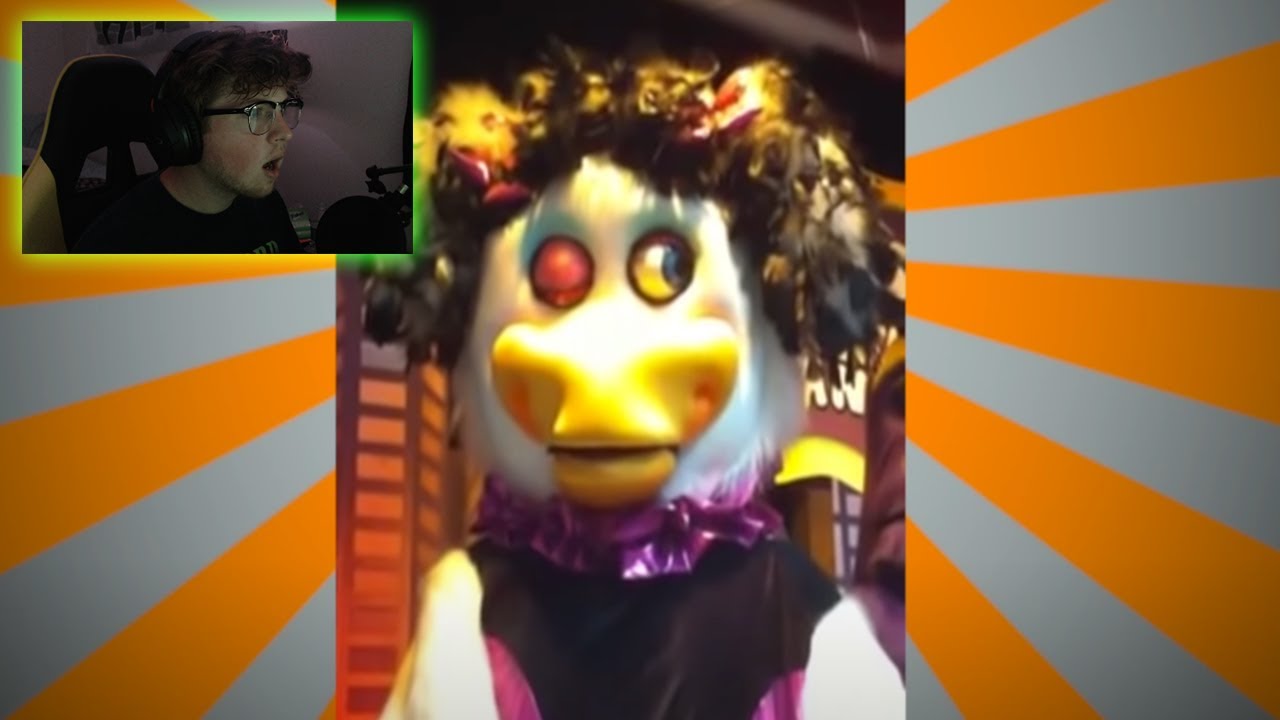 Reacting To Top 10 Chuck E Cheese Animatronic Malfunctions... - YouTube