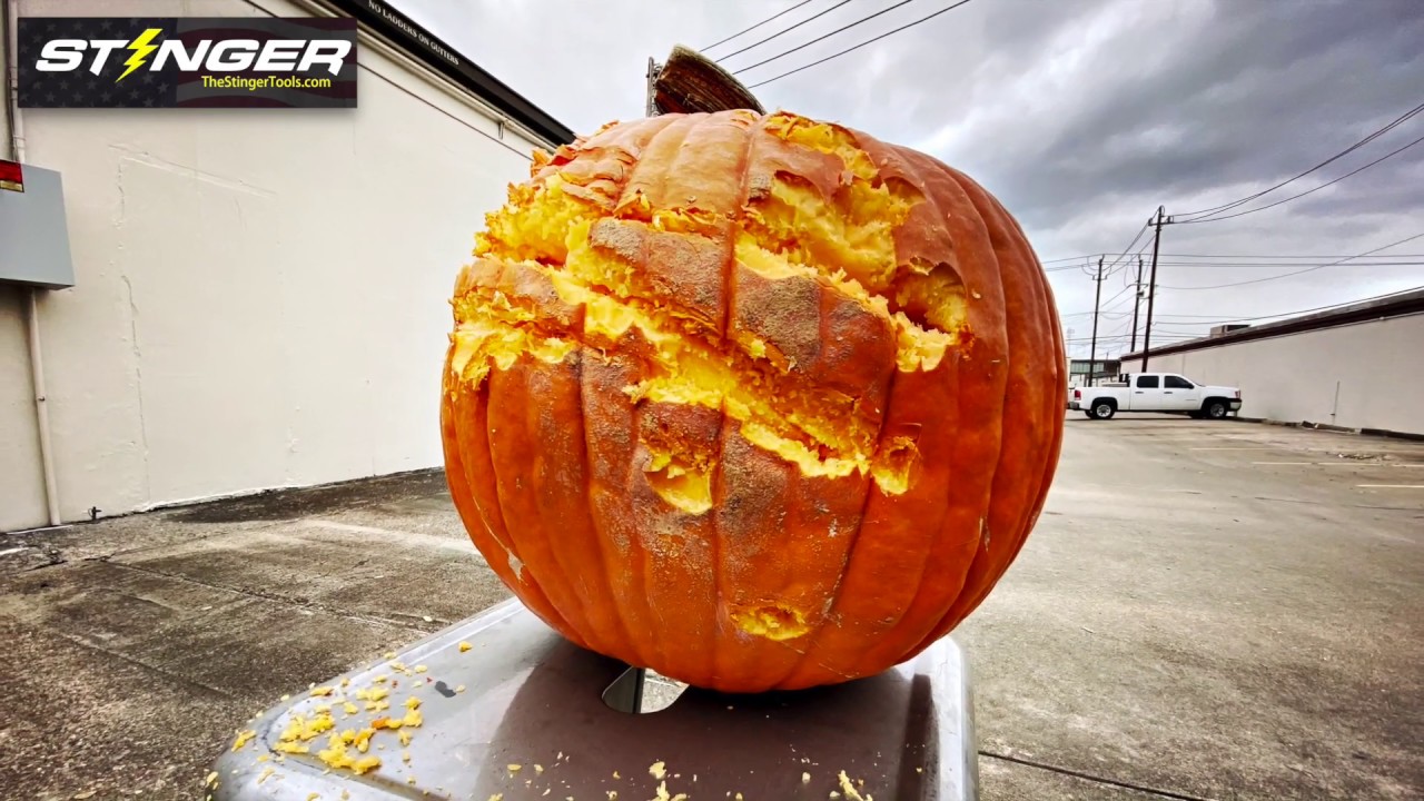 Stinger Jack-o'-lantern by Stinger Tactical Whip - YouTube