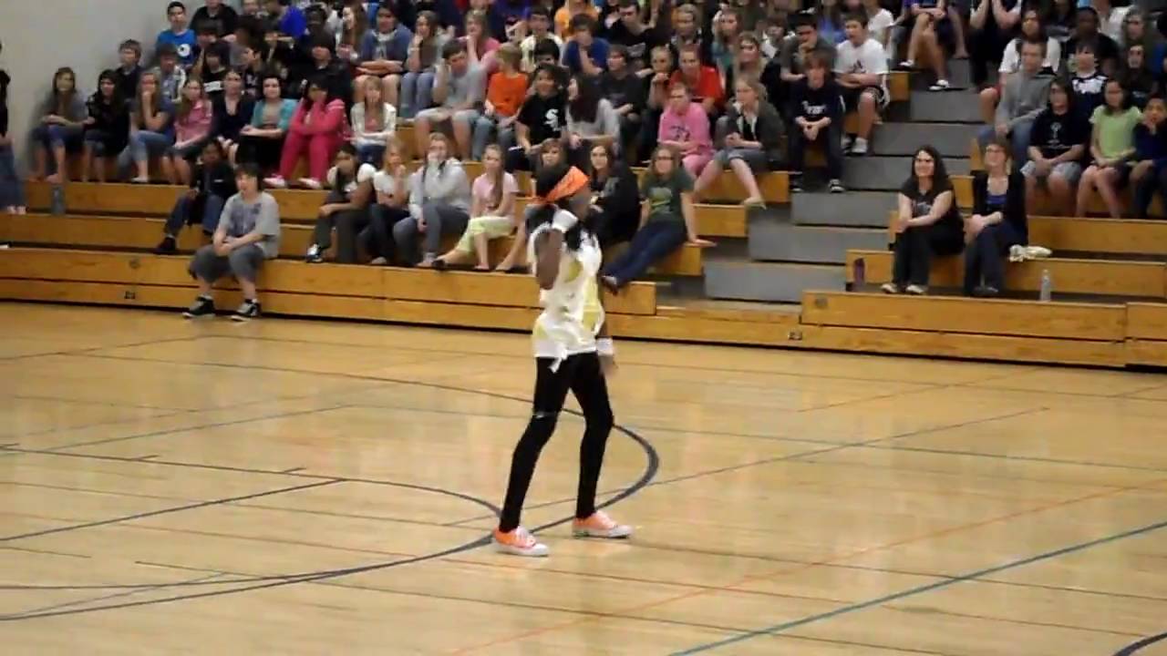 kahler middle school lip sync 2010 - YouTube