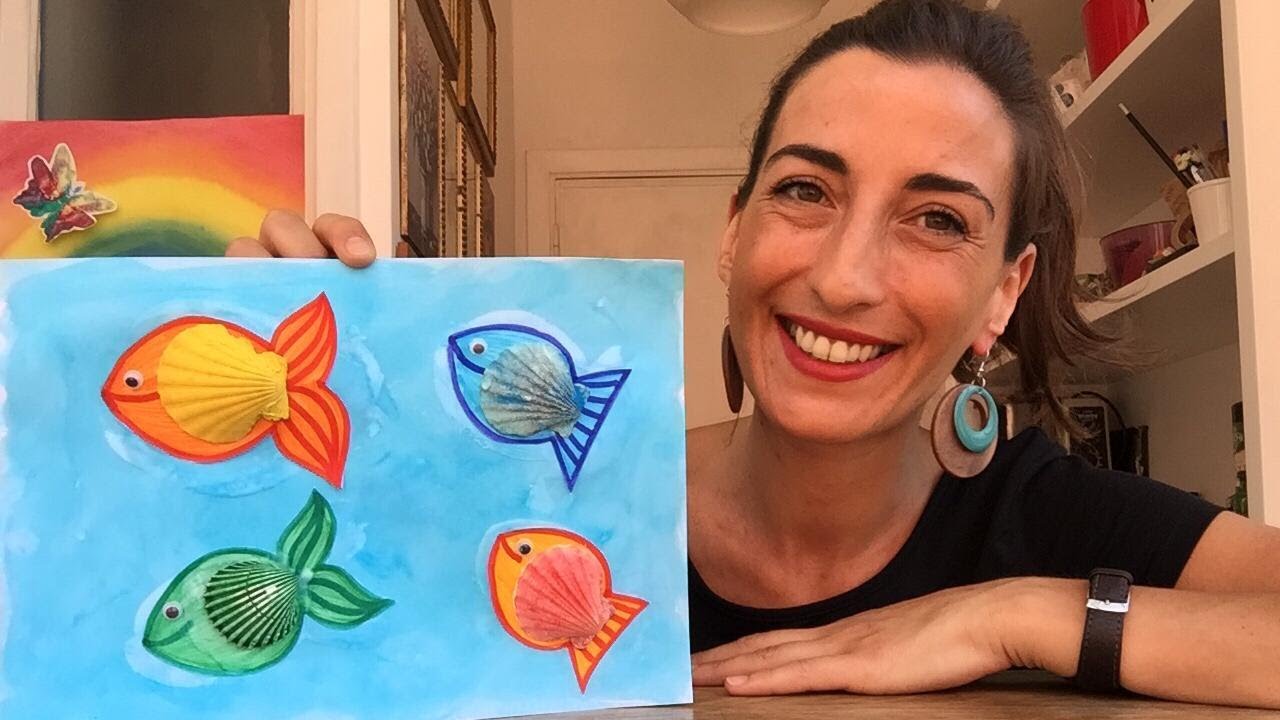 Maestra Giulia e i Pesci Conchiglia - YouTube