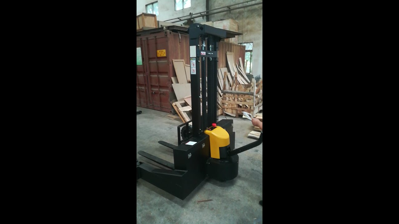 SINOLIFT WS10 16RT Rough Terrain Pallet Stacker 02 - YouTube