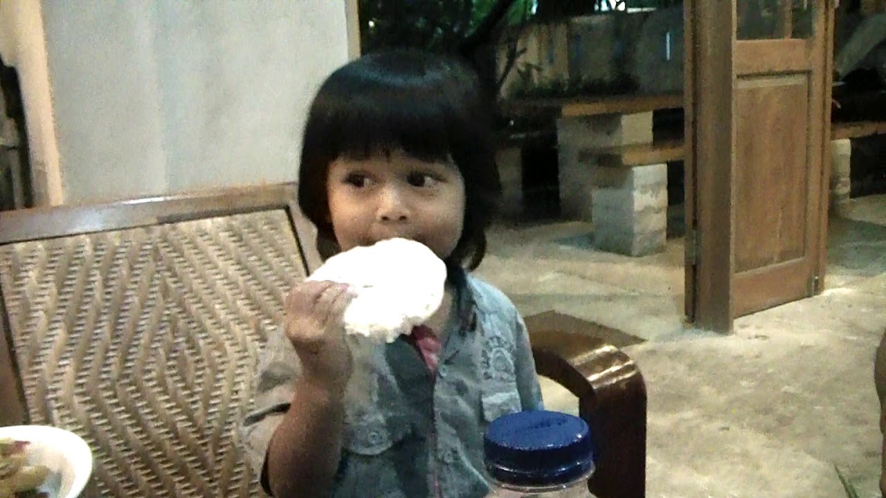 Aku Suka Kerupuk | Rumah Toean | Bekasi| Part 1 - YouTube