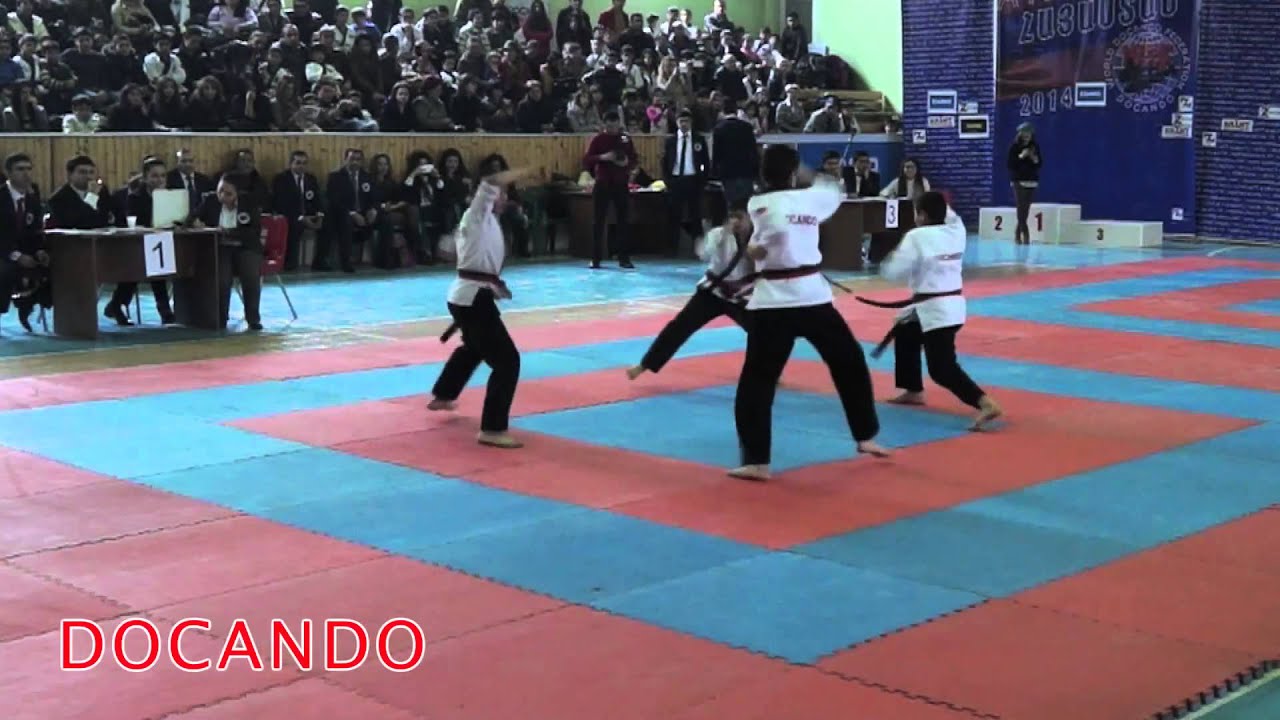 DOCANDO KARATE - YouTube