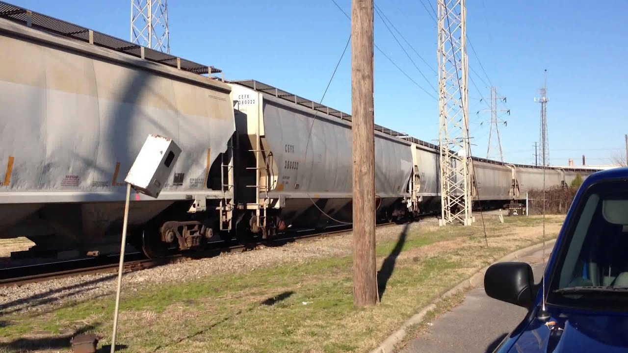 NPBL 5009 and the 5010 at Seaboard and liberty st in South Norfolk - YouTube