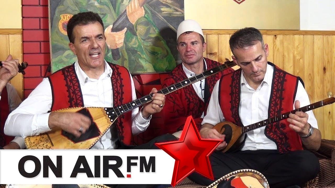 Vëllezërit Bajra - Qohu njëherë Azem Galica - YouTube