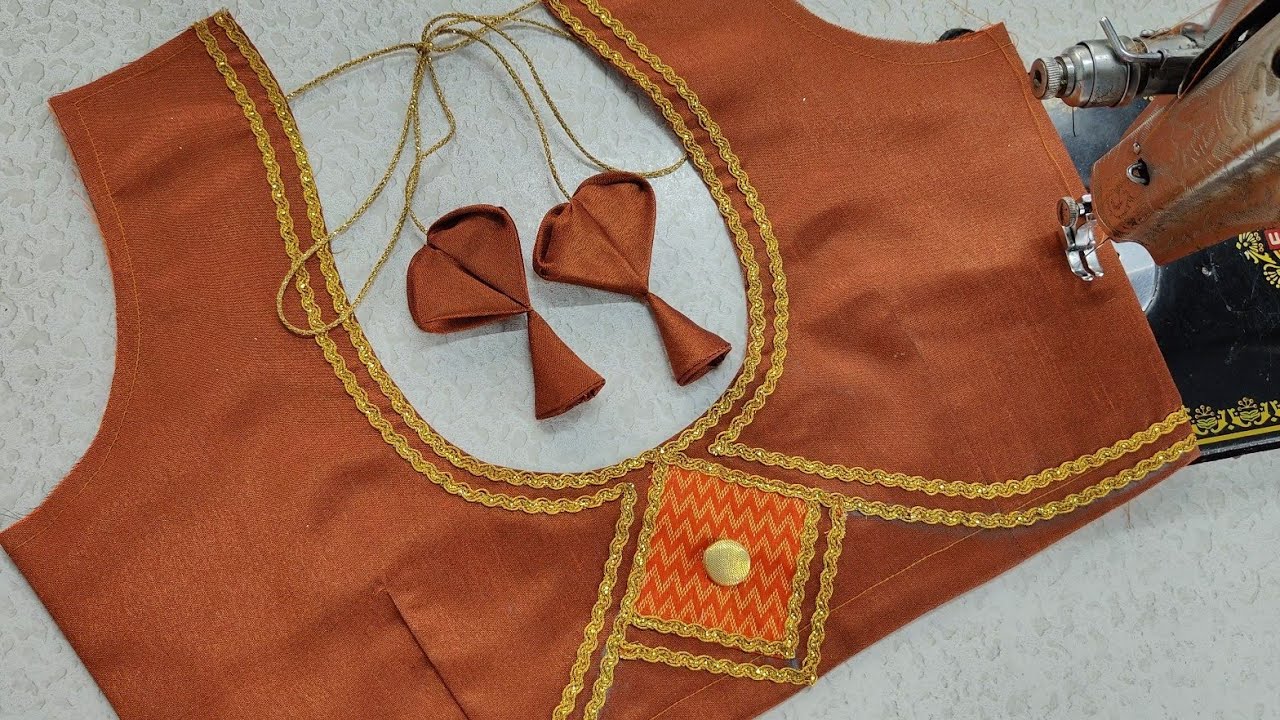 Simple Traditional Blouse Back Neck Design Blouse back design cutting ...