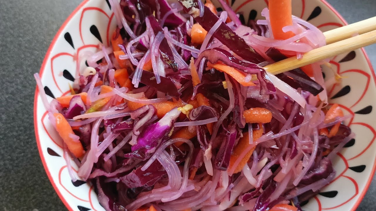 Salade asiatique 🥗 chou rouge, carottes, vermicelles - YouTube