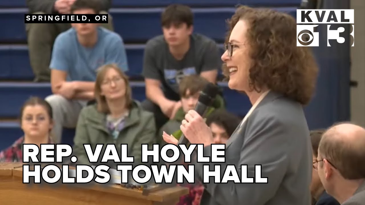 Rep. Val Hoyle Town Hall in Springfield - YouTube