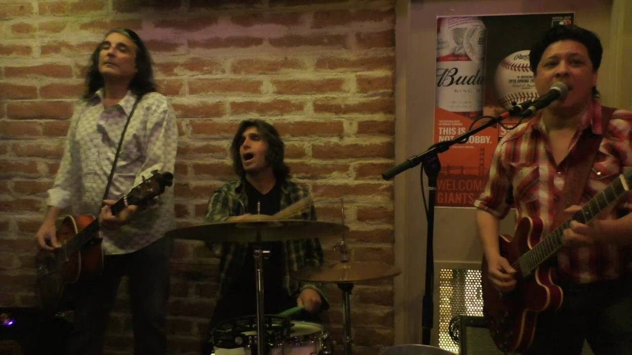 Los Guys at Old Town Tavern singing Angelina on 03-12-2016 - YouTube