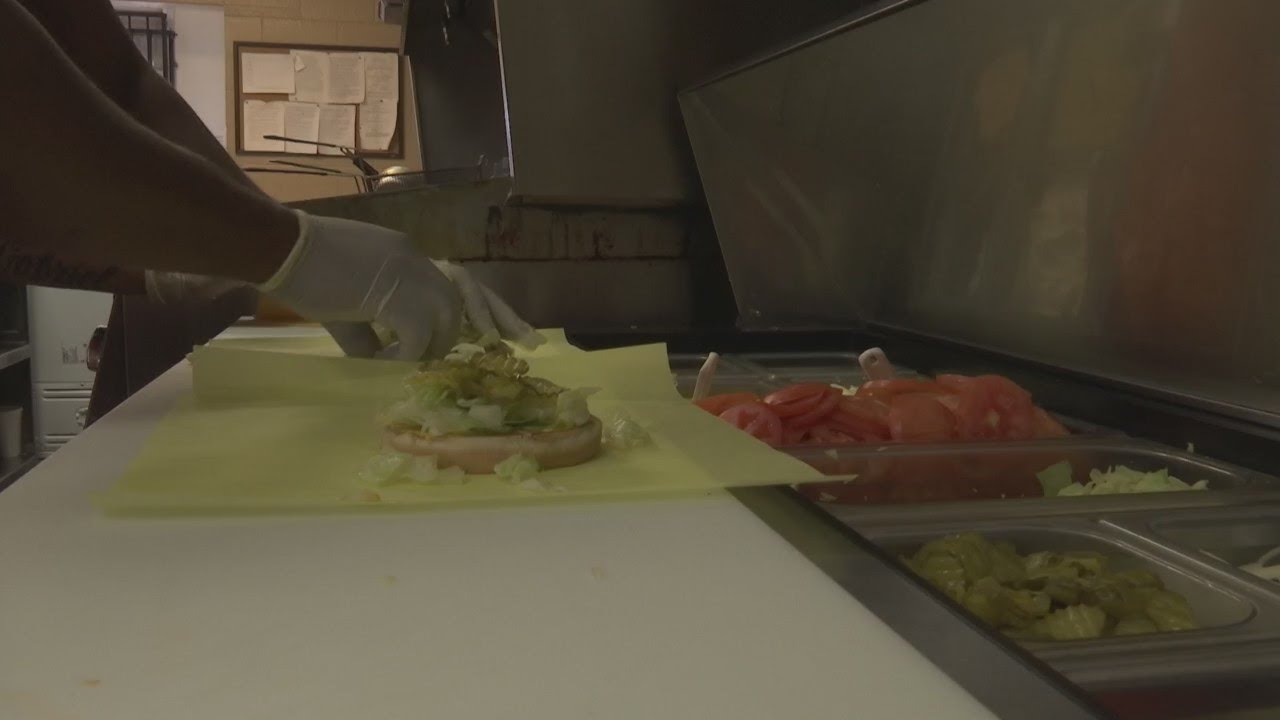 Miss Ann's Diner opens doors Sunday - YouTube