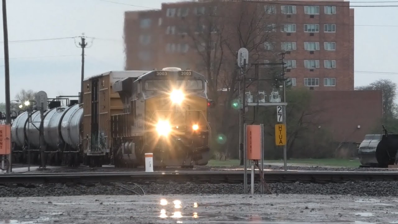 CSX 3003 South in Chicago Heights, IL 4/10/21 - YouTube