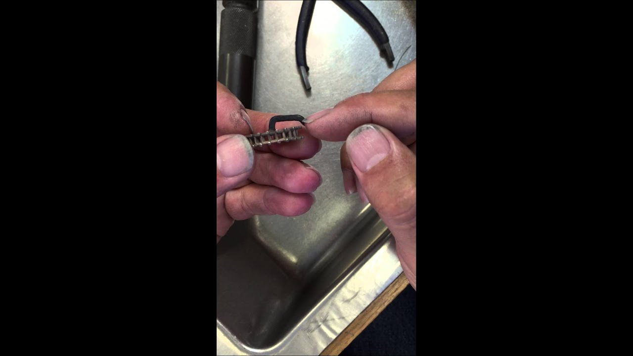 How to Sprue an Eternity Ring - YouTube