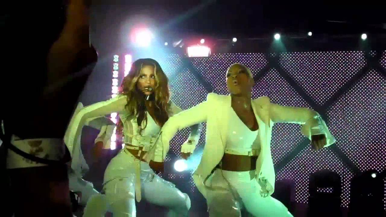 Ciara - Goodies (Live Concert) - YouTube