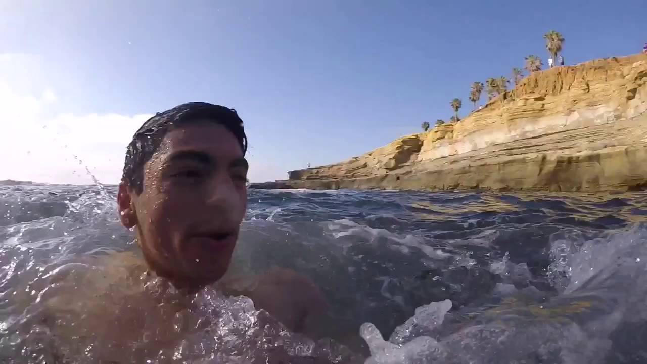 Beach Trip - Sunset Cliffs! + Cliff Diving - YouTube