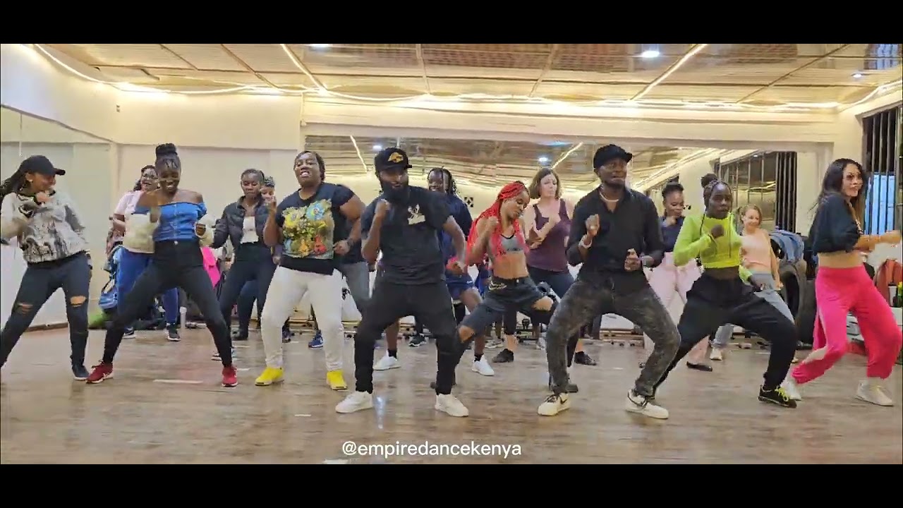 Romantic Call Dance - Vijana Barubaru(Official Dance video) - YouTube