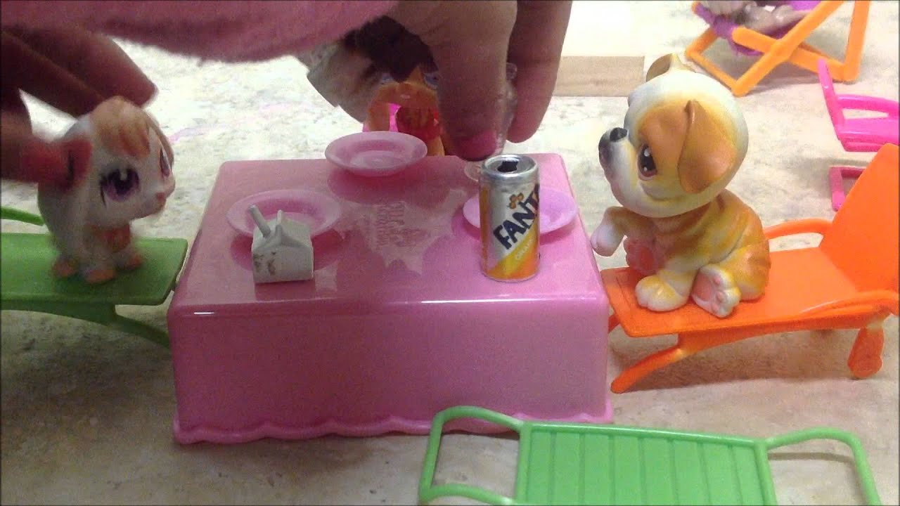 LPS-Eating Out. - YouTube