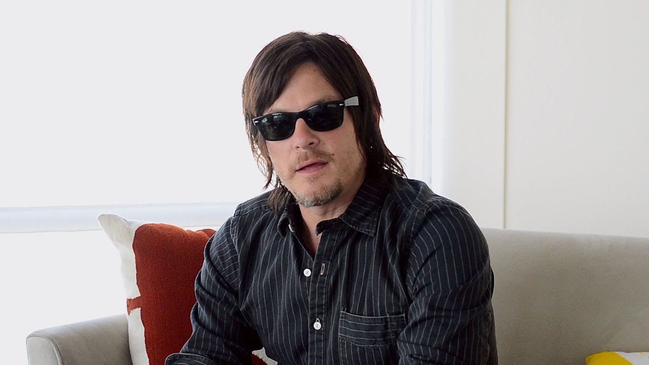 Happy Birthday Norman Reedus (Wizard World) 2015 - YouTube