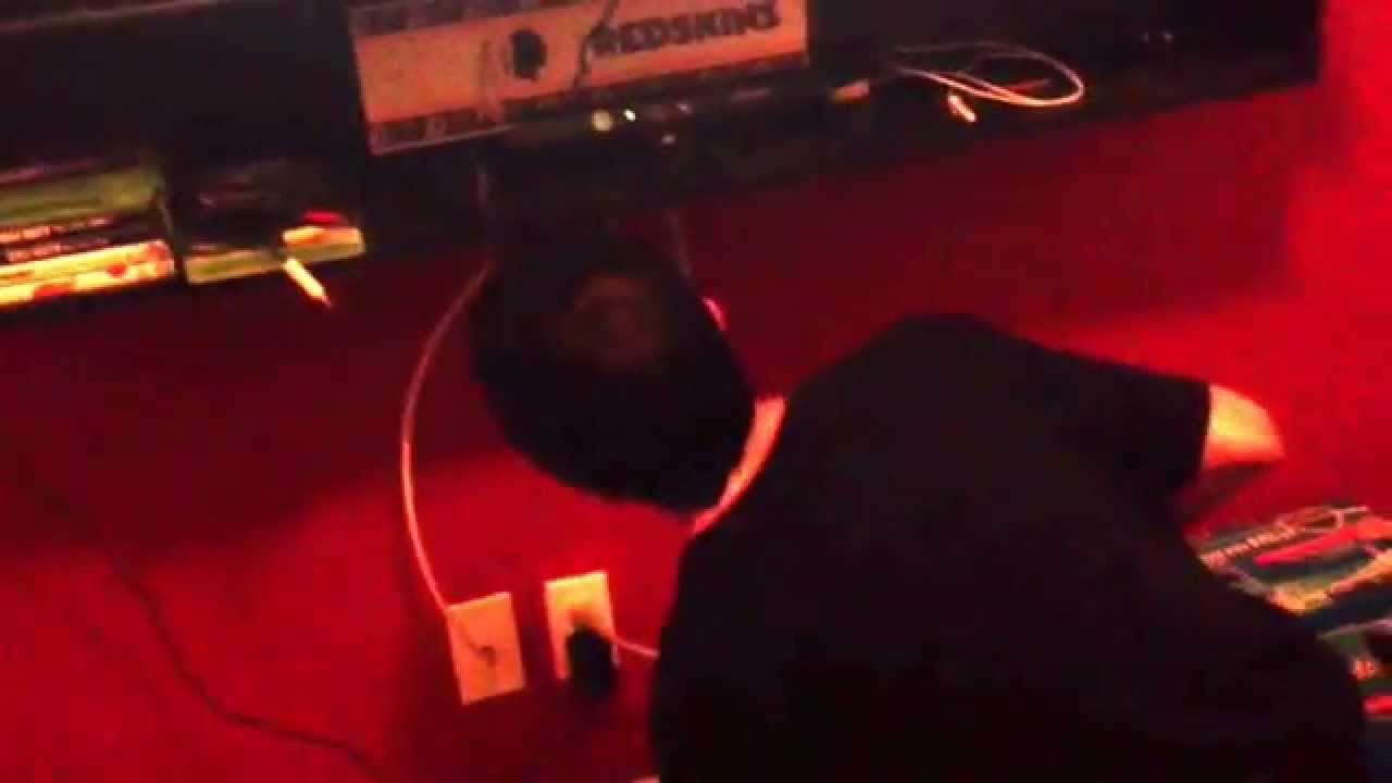 Farting in the mic - YouTube