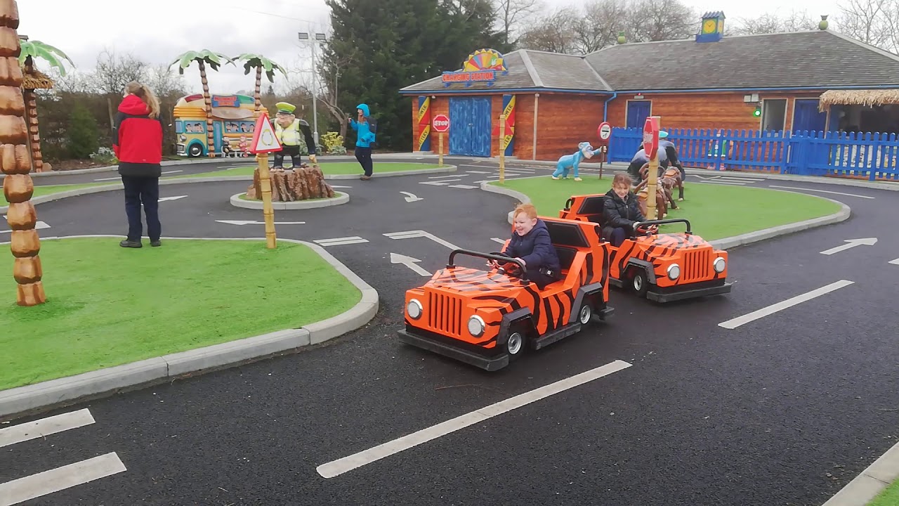 Osc learns to drive - YouTube