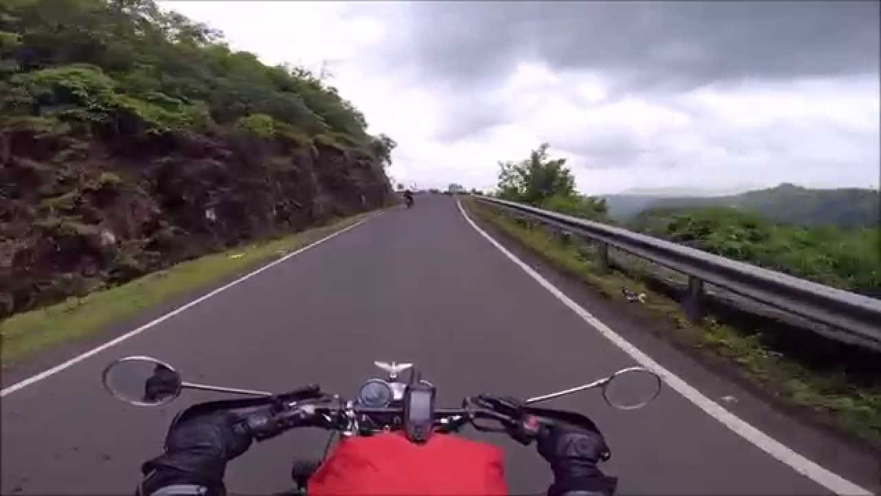 Riding up the Gaganbawda Ghat - YouTube