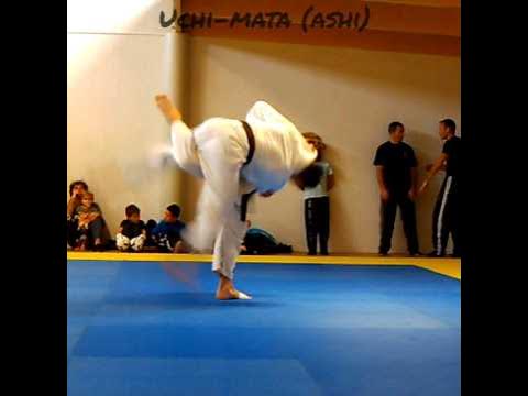 Comment faire Uchi-mata (Ashi) pour L'UV2 Technique du 1er DAN Judo Jujitsu - YouTube