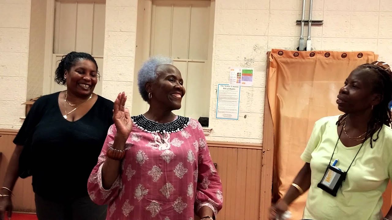 Ubuhlalu - Zulu Beading 101- Brooklyn NY - YouTube