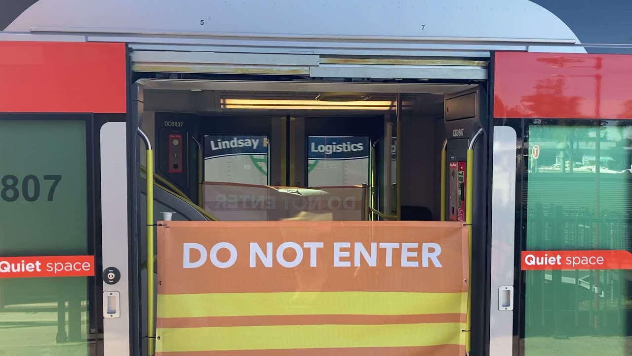 New Intercity Fleet train - NIF train - stopping at Cowan Station (down ...