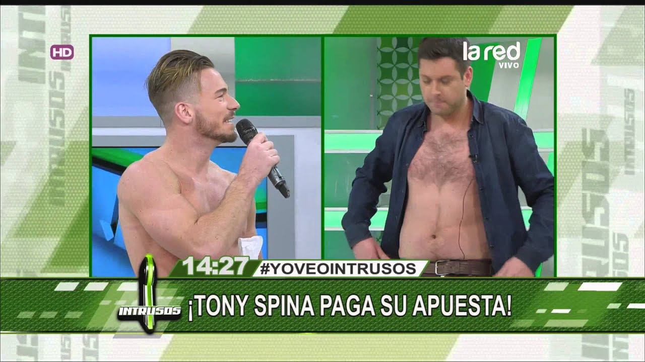 Tony Spina cumplió con su apuesta por la Copa América - YouTube