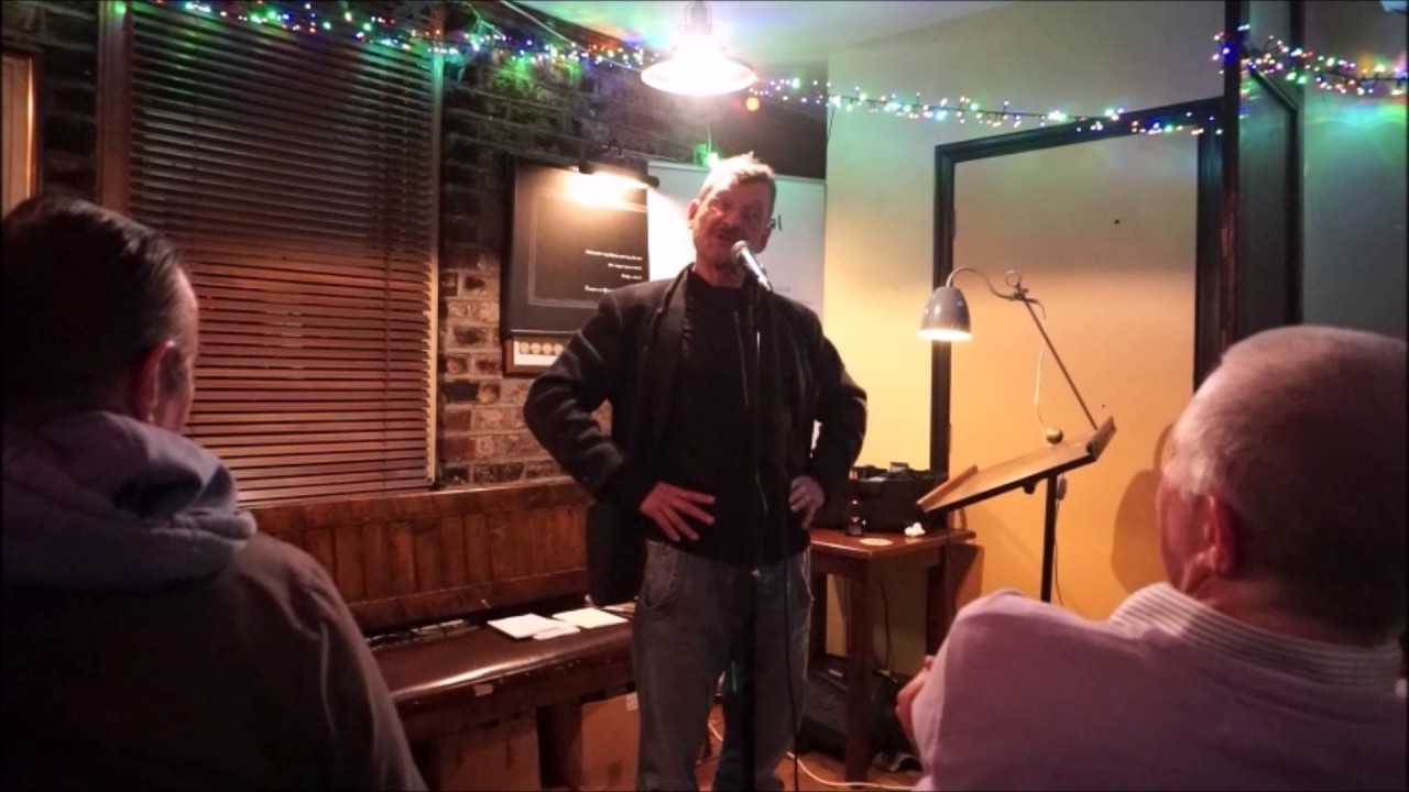 Rab Urquhart performs Robert Burns' poem, My Father was a Farmer - YouTube