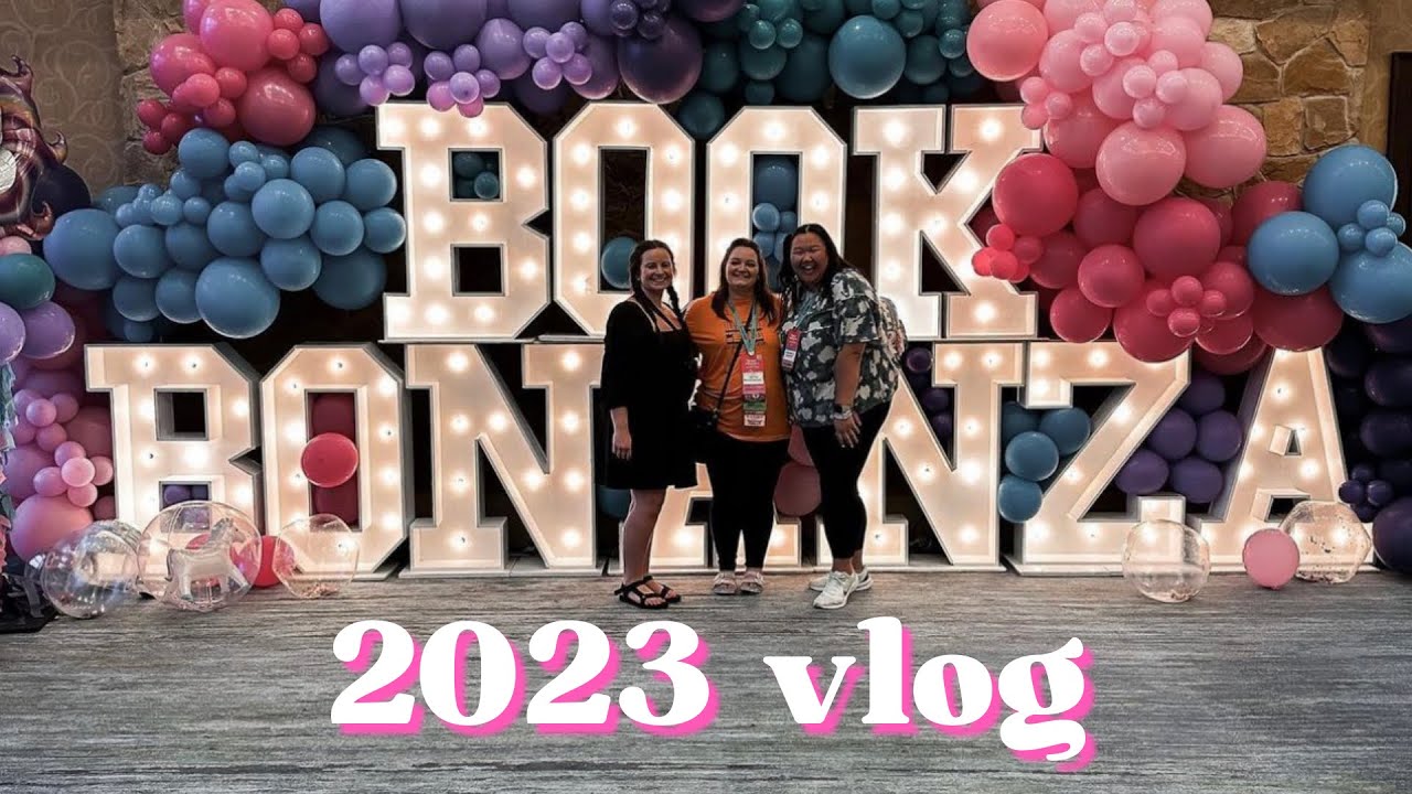 VLOG: Book Bonanza 2023 - meeting internet friends & my favorite ...