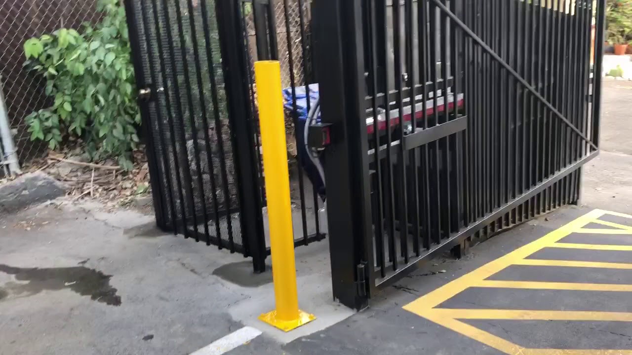 Vehicular Access Swinging Gate Automation - YouTube