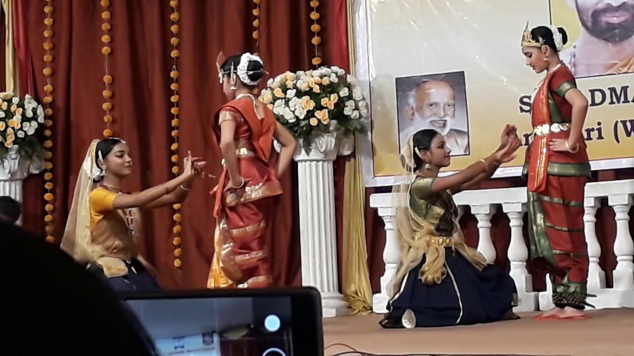 Nrityaranjini Fine Arts - Admar Mutt - YouTube