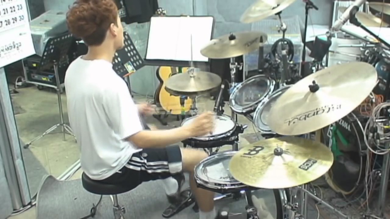 Traps drum - YouTube