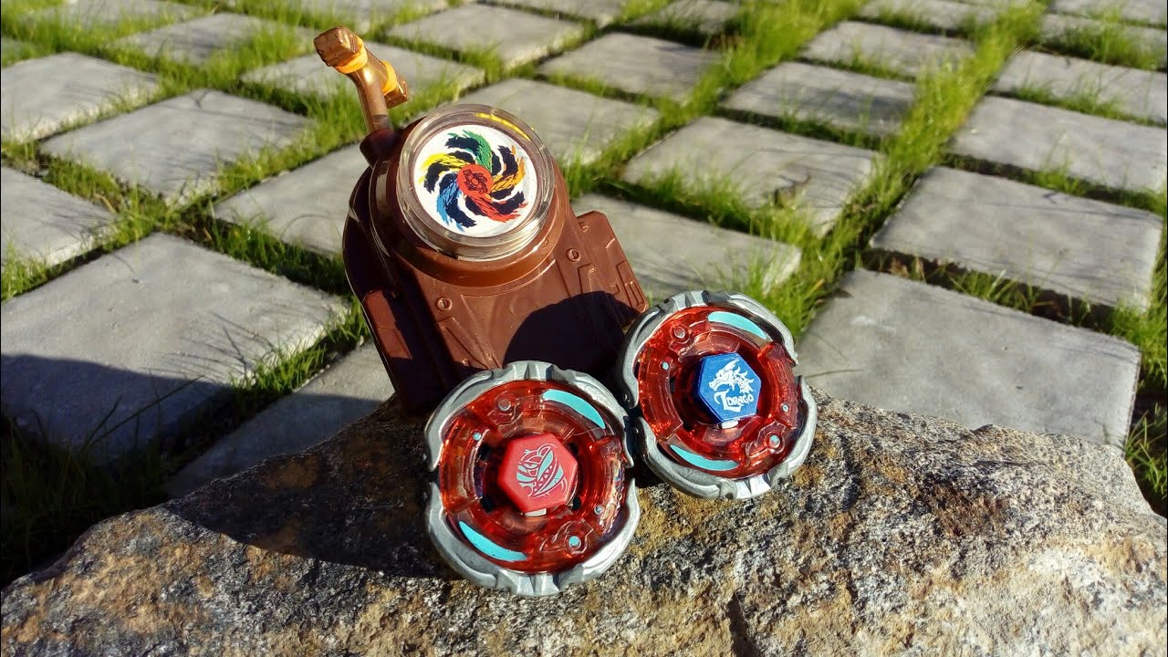 DIY Beyblade Stadium - Inferno Gasher SW145SF VS Itself - YouTube