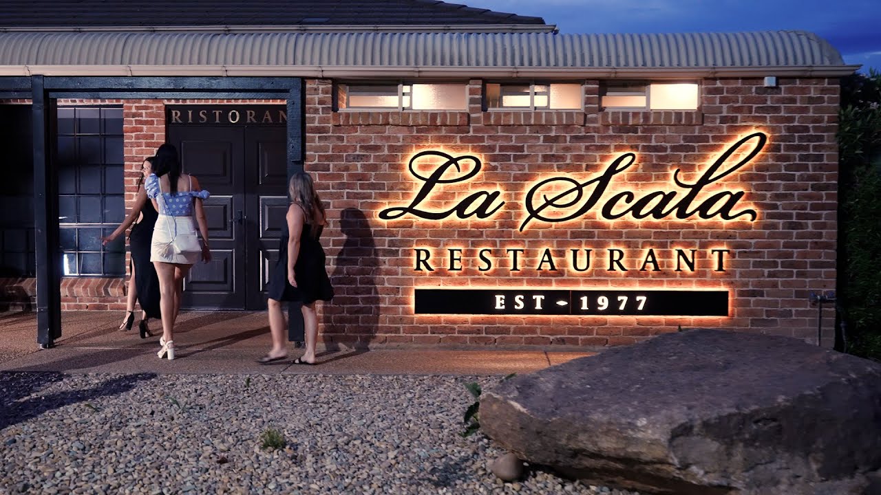 La Scala Restaurant Griffith - YouTube